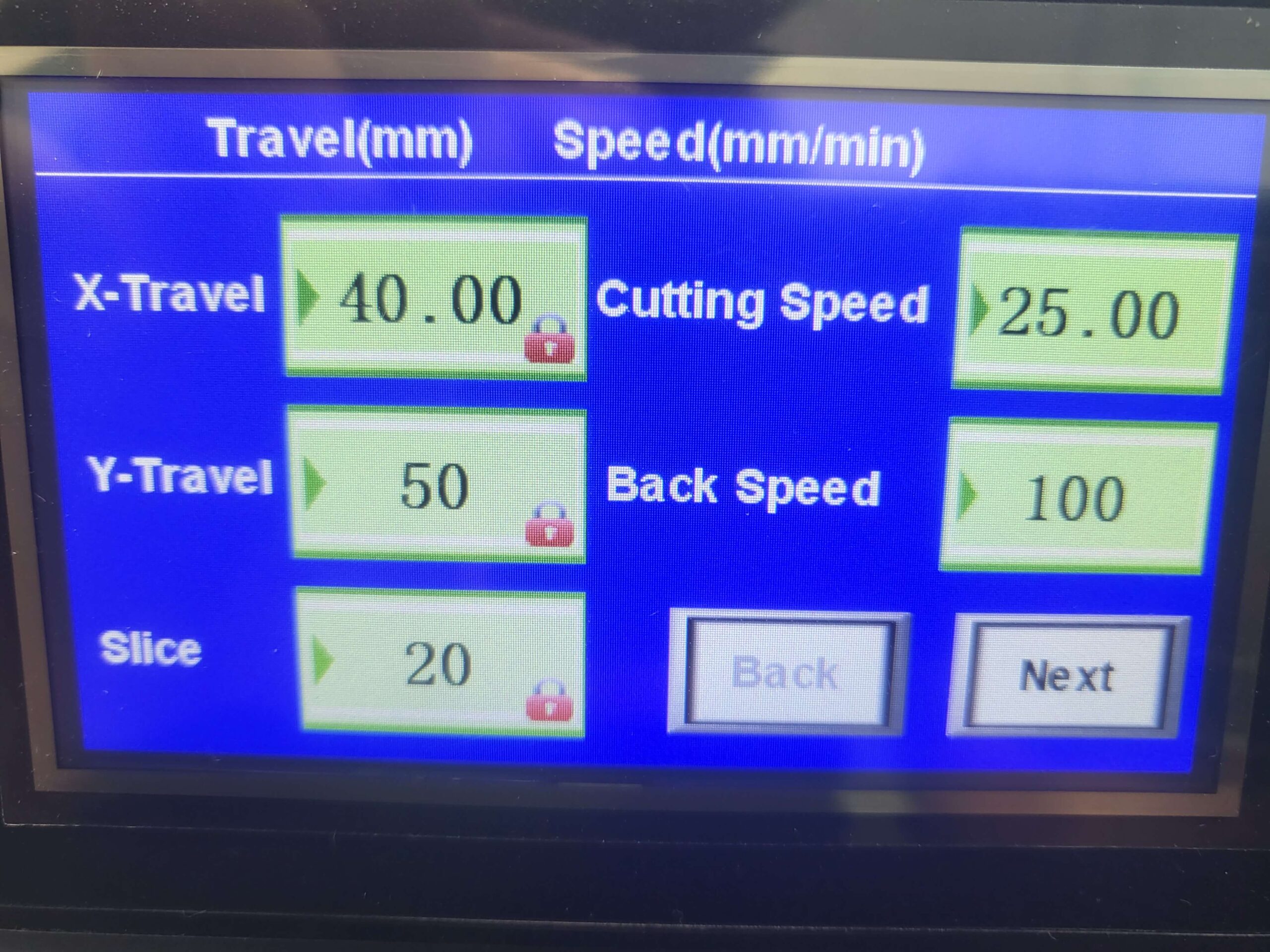 SMART CUT® 6011 - Sectioning Saw - Ukam