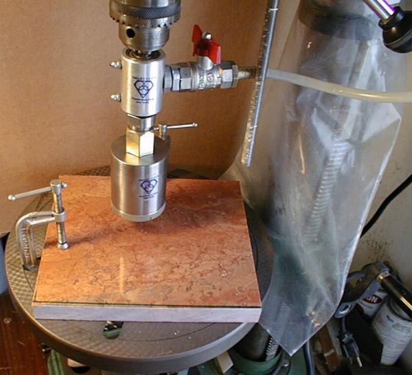 Material Holding Methods - Ukam